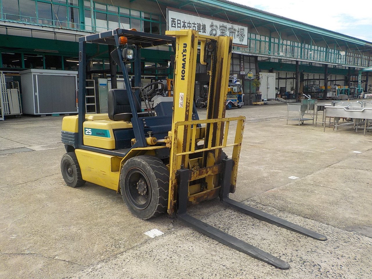 中古車 その他 コマツ エンジンフォークリフト 岡山発 コマツ FG25-11 の中古車詳細 (走行距離不明, イエロー, 岡山県, 78万円 ...
