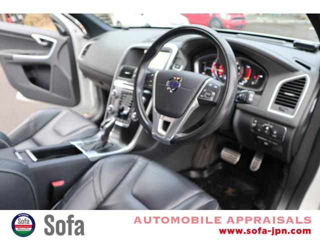中古車 ボルボ XC60 T6 AWD Rデザイン 4WD 後期2.0Lエンジン本州 中古車 ボルボ XC60 T6 AWD Rデザイン 4WD 後期2.0Lエンジン本州