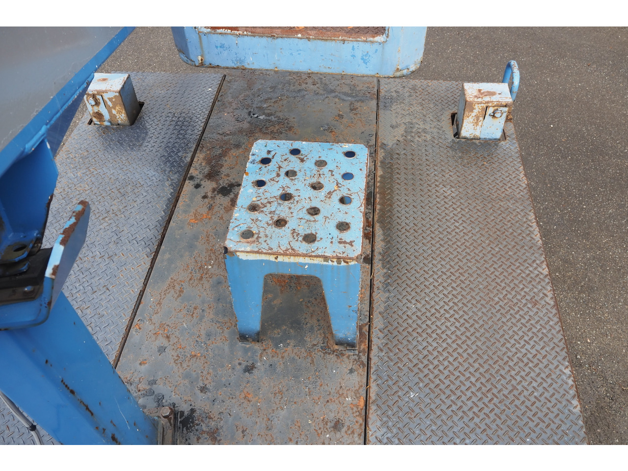 いすゞ エルフ 高所作業車 タダノ AT-121 12m 高所作業車 の中古車詳細 (49,657km, ホワイト, 栃木県, 143万円 ...