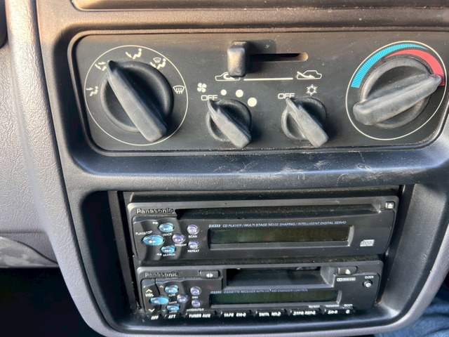 三菱 パジェロミニ XR-II 4WD パートタイム4WD・5MT・AC・PS の中古車詳細 (87,845km, レッド, 千葉県, 22万円) | 中古車情報・中古車検索なら【車選びドットコム】