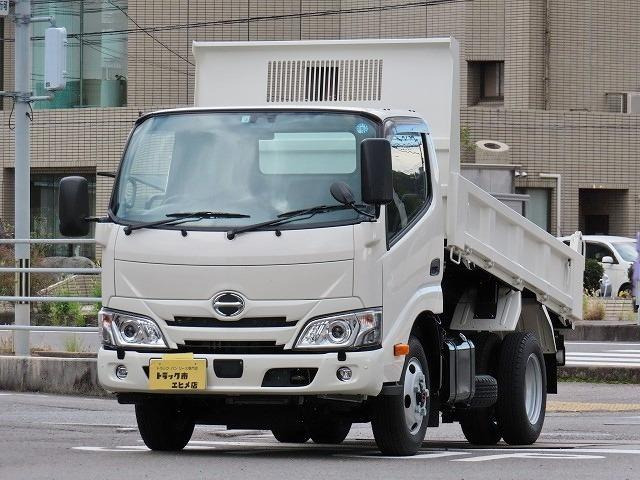 中古車 日野 デュトロ 2.95t 4WD 全低床 強化ダンプ 内寸-長304x幅158x高36 の中古車詳細 (1,000km, ホワイト, 愛媛県, 価格応談) | 中古車情報・中古車検索 ...